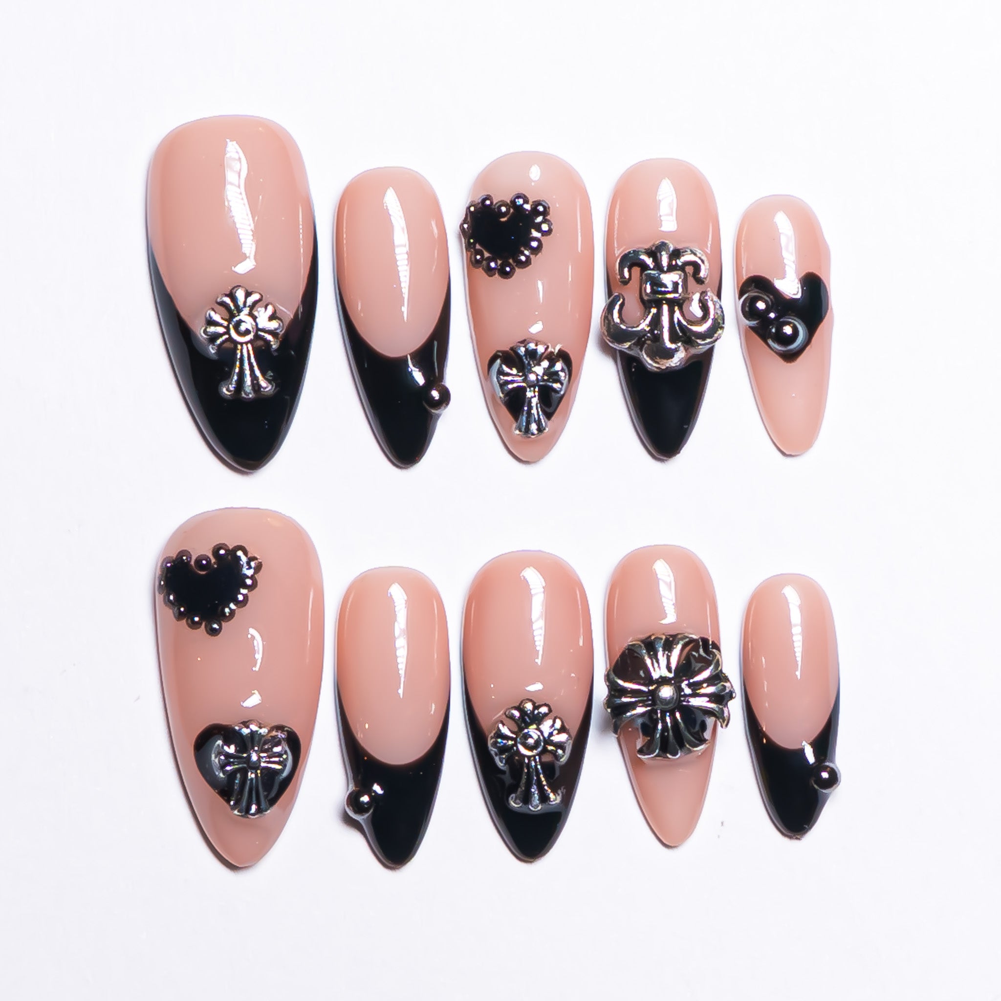 Chrome Hearts – InchArt